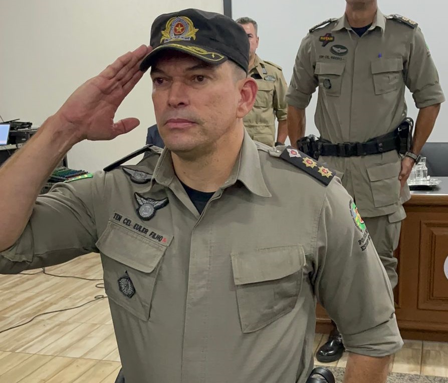 Jornal Somos - Novo Comandante assumiu o 2º BPM em cerimônia oficial