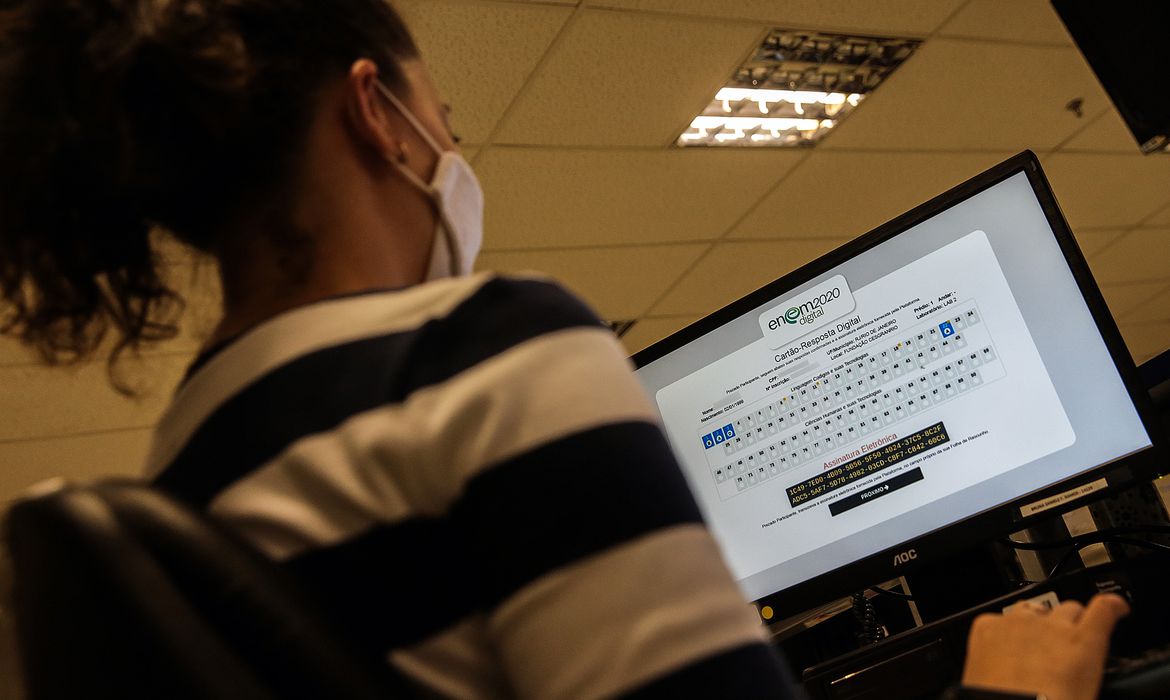 Jornal Somos - Espelho da redação do Enem 2020 disponível hoje aos ... Jornal Somos - Espelho da redação do Enem 2020 disponível hoje aos ...